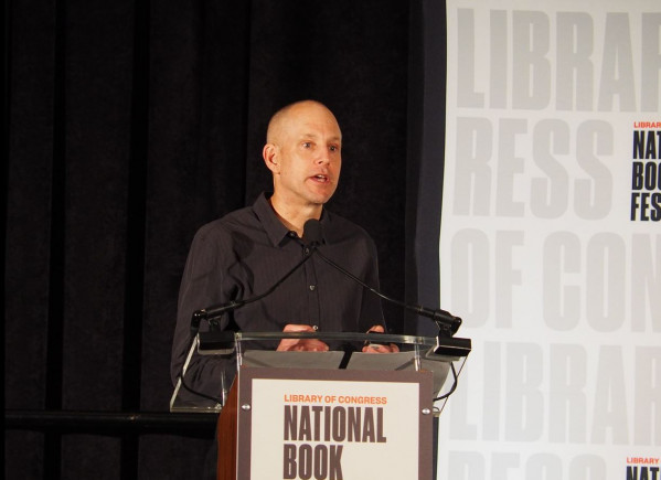 Jim Ottaviani - Norma Editorial