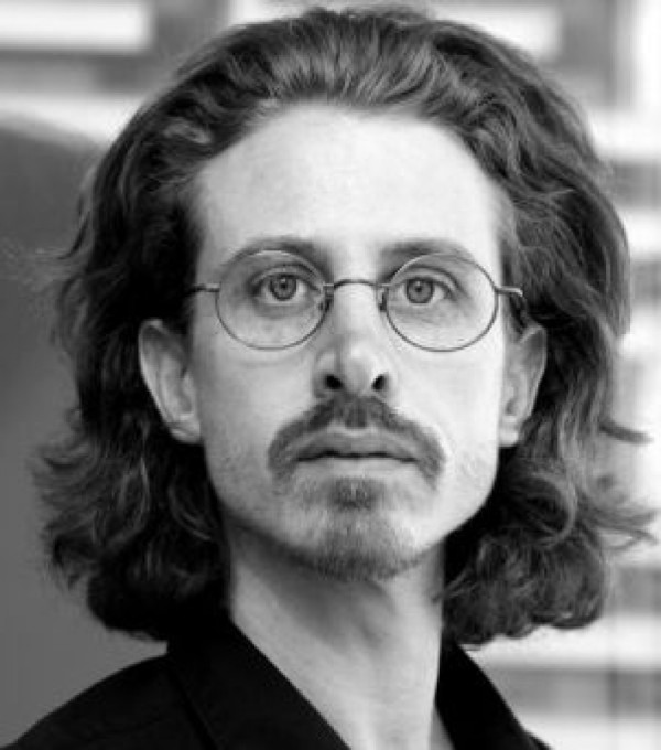 Thomas Gilbert - Norma Editorial